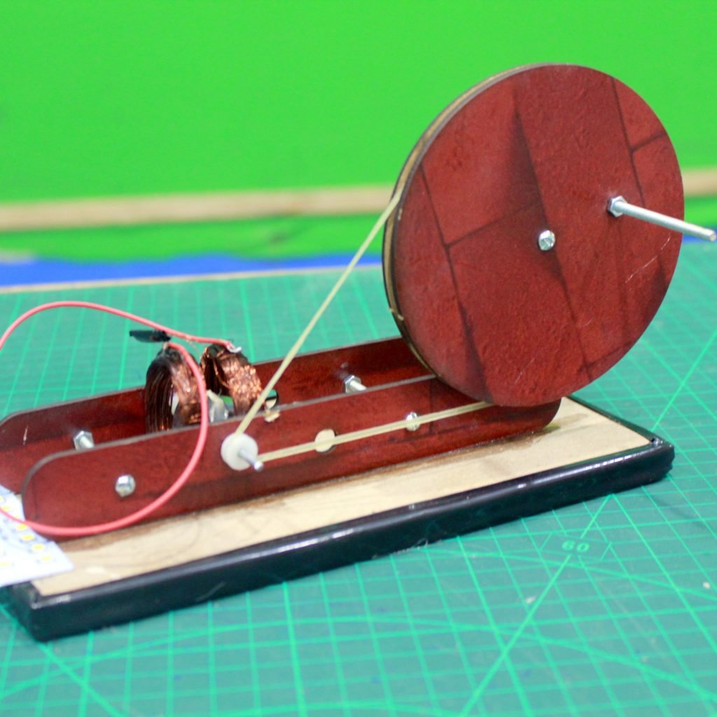 Handmade AC Generator working model Online ScienceStore.pk